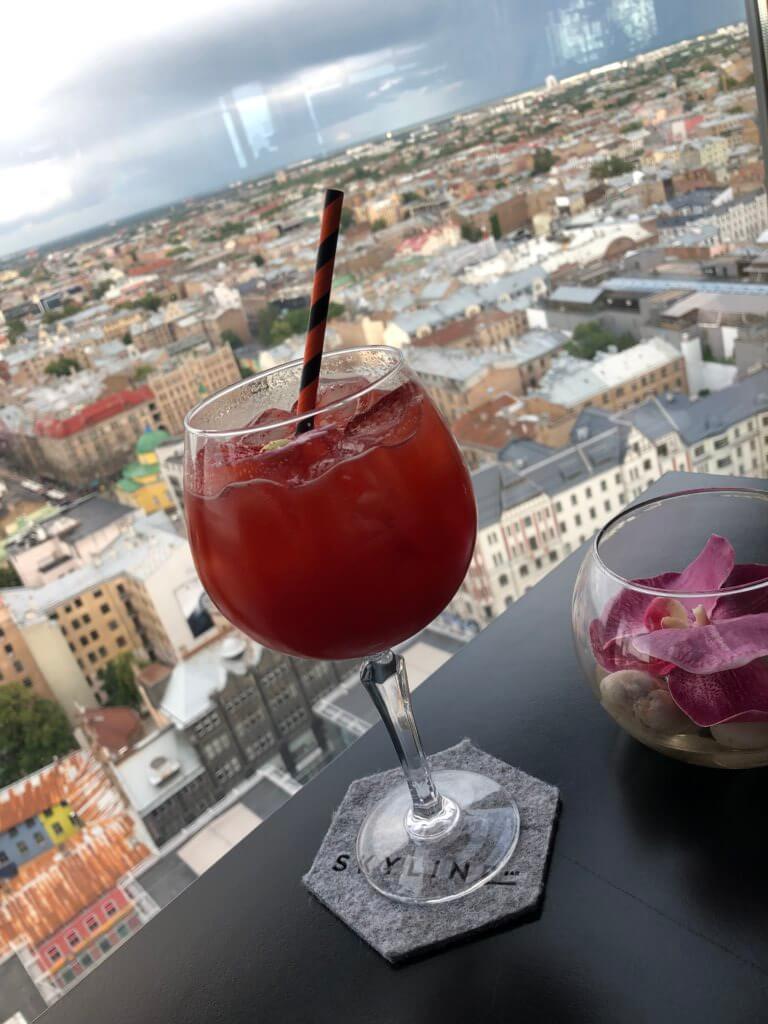Skyline bar / Good drinks and views at Hotel Latvia, Rīga ⋆ The Passenger
