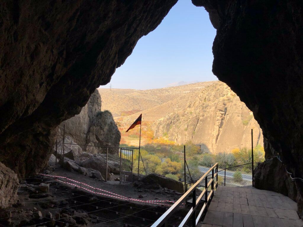 Areni-1 / Cave with important findings, Areni, Armenia ⋆ The Passenger