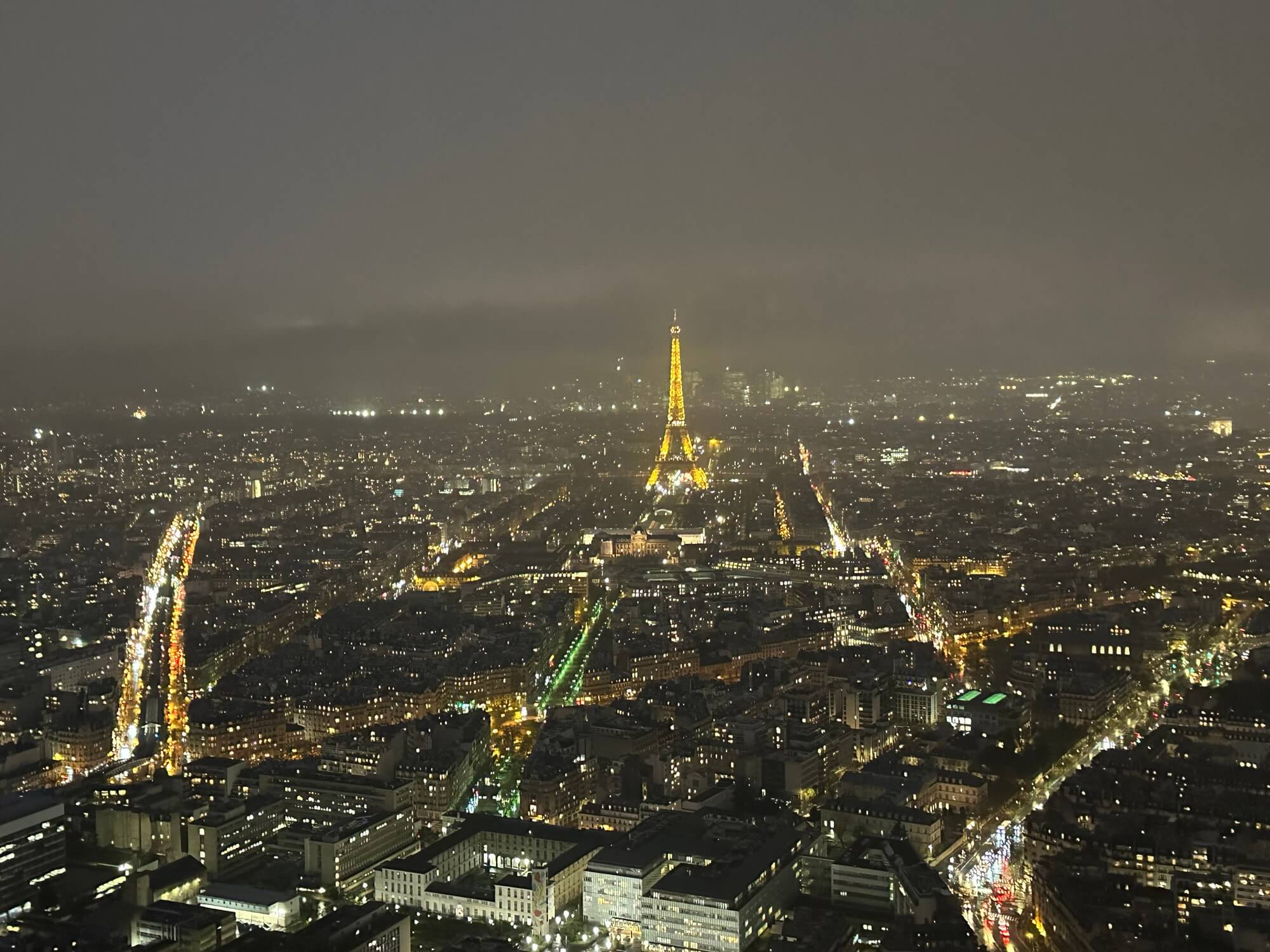 Tour Montparnasse / Skyscraper with observation deck, Paris ⋆ The Passenger
