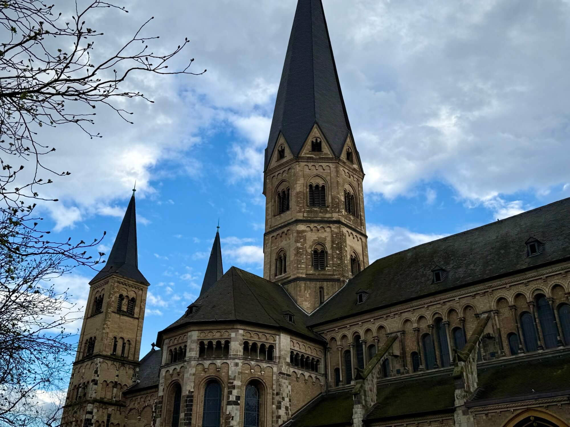 Bundesstadt / Provisional capital of West Germany, Bonn ⋆ The Passenger